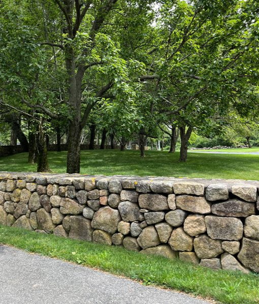 Connecticut CT Dark Fieldstone Wall Stone Wallstone