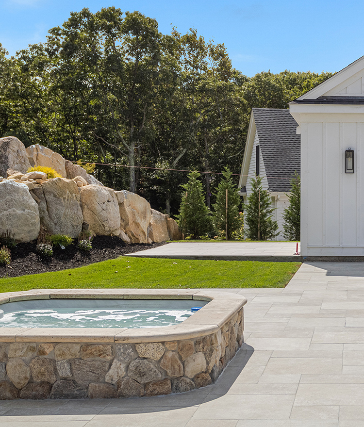 Veneer Stone | Sandy Neck Round Fieldstone