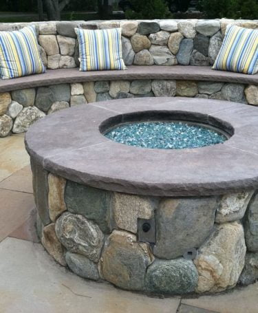 Exterior Stone Veneer | New England Rounds | Stonewood Products