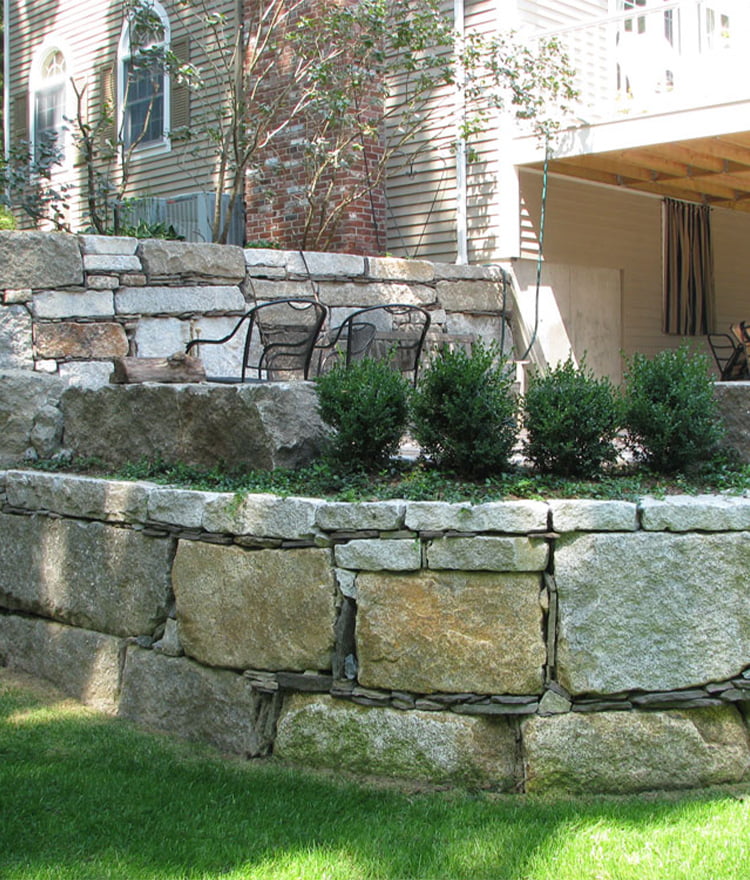 Natural Wallstone Cape Cod Nantucket Retaining Walls